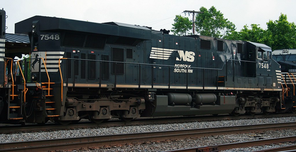 NS 7548